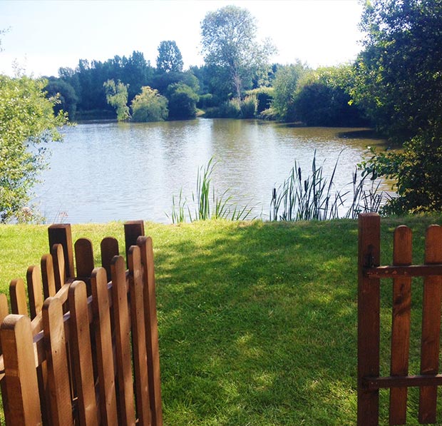 Lake View | Sleeps 2 | Luxury Lodge over looking a 3 acre lake